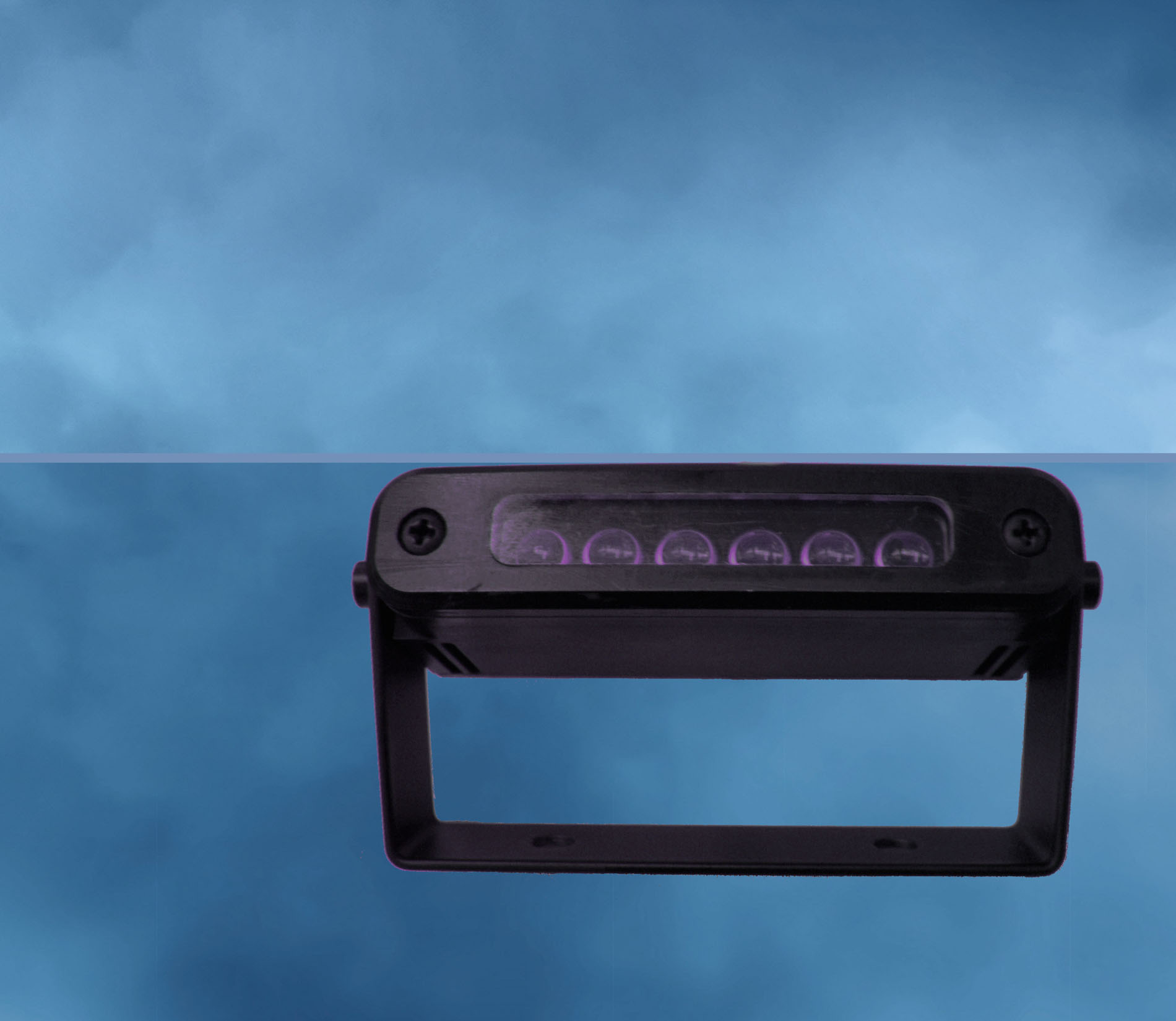 Lighting solutions for special land vehicles » PIK-AS Austria GmbH